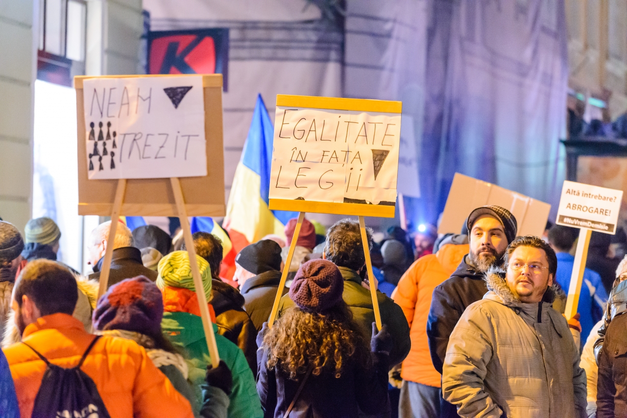 Romanian Opposition Unites Against ‘Crime Syndicate’ Government ...