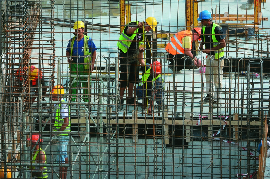 European Commission refers Czech Republic and Slovenia to CJEU over ...