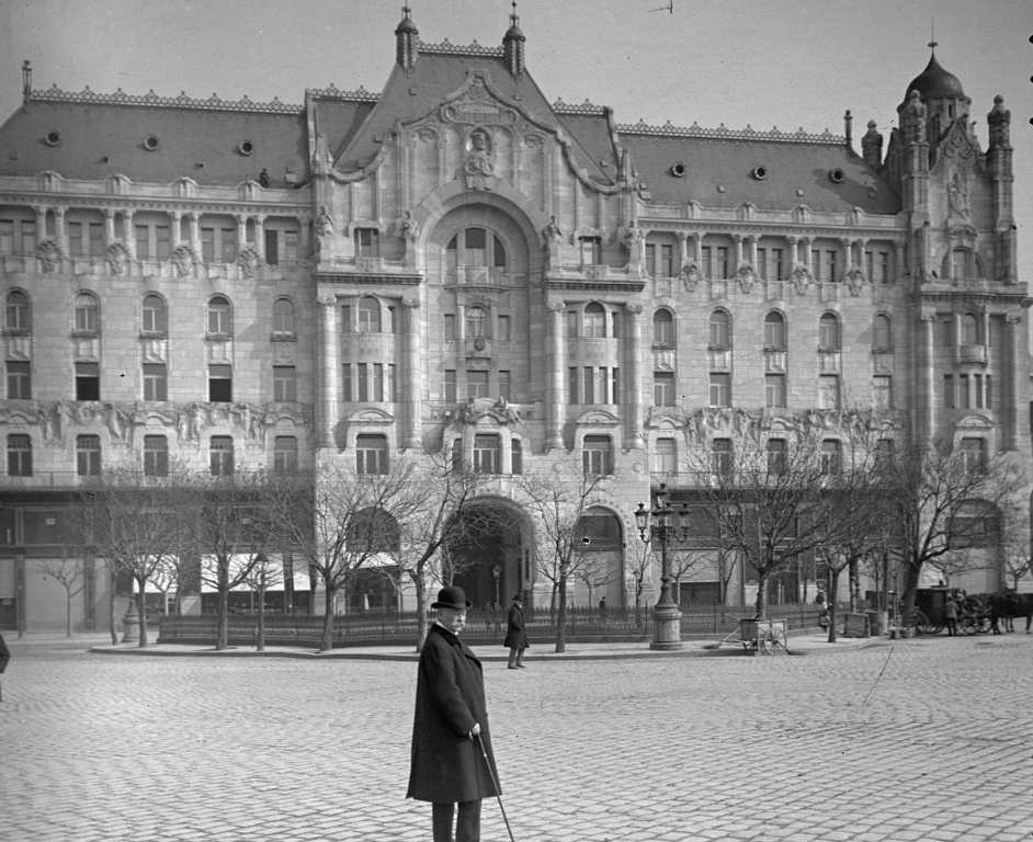 The Four Seasons of the Gresham Palace - Emerging Europe