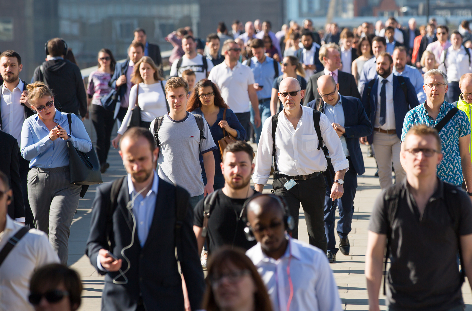 Emerging Europe workers in the UK begin to look elsewhere - Emerging Europe