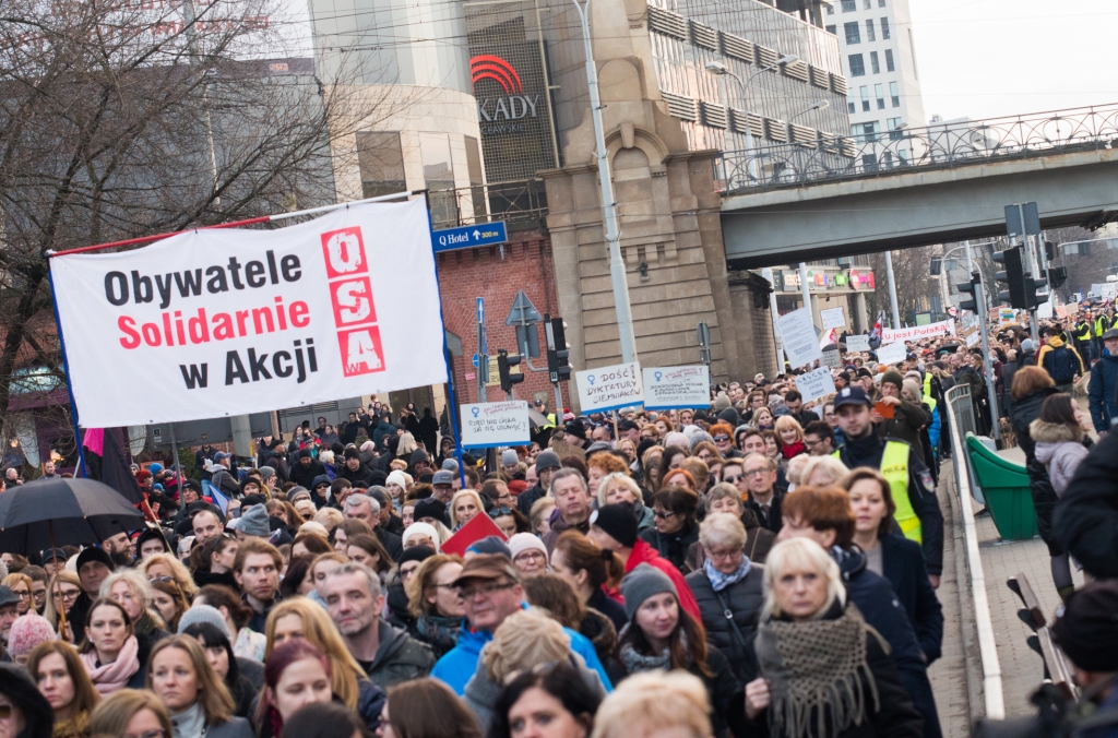 HRW: Polish government targets women's rights activists - Emerging Europe