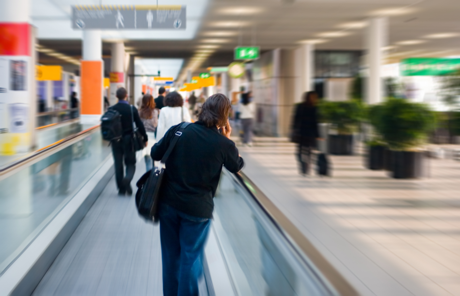 Western Balkans countries agree to cut roaming charges - Emerging Europe