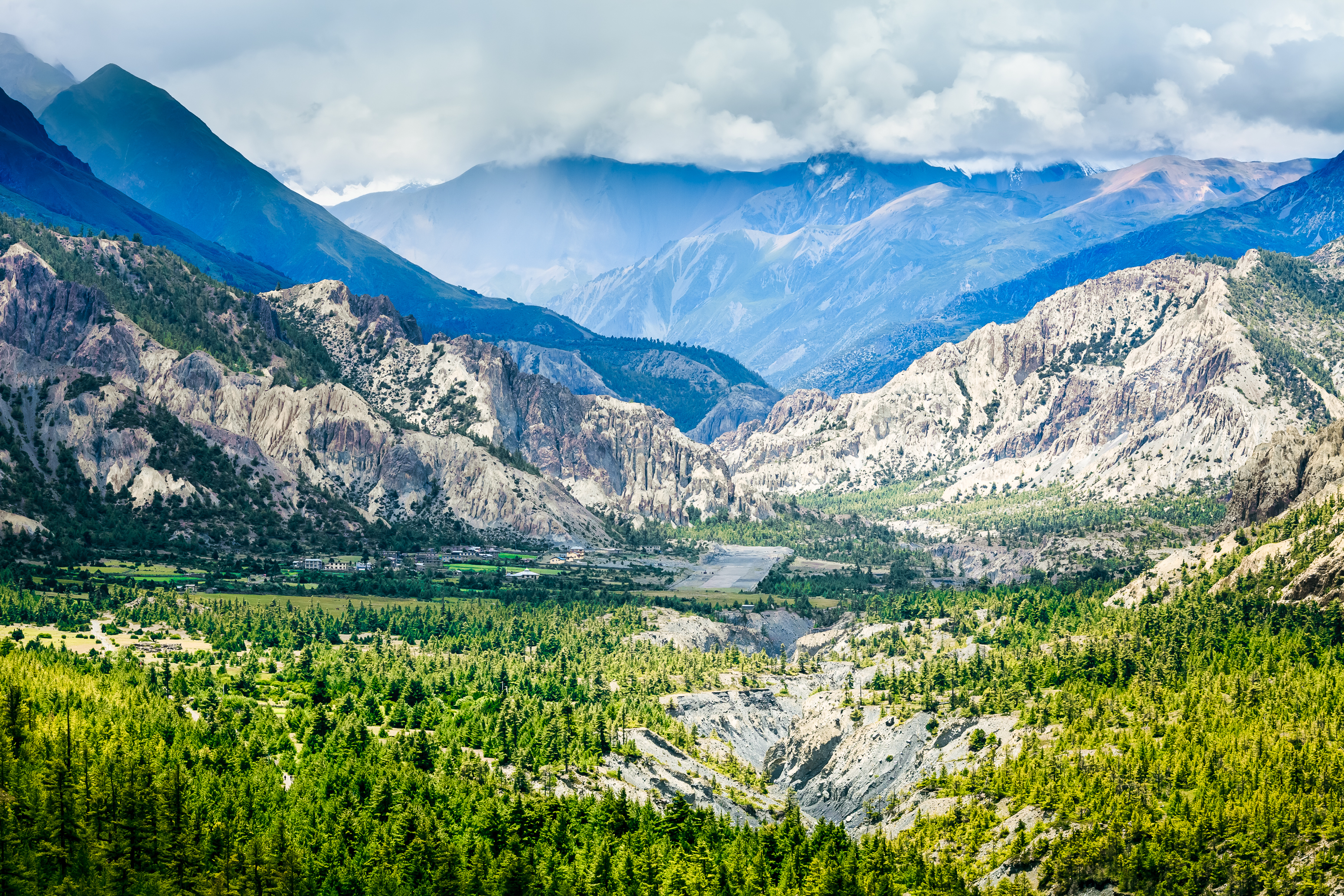 bigstock-Beautiful-landscape-in-Himalay-88974968 - Emerging Europe