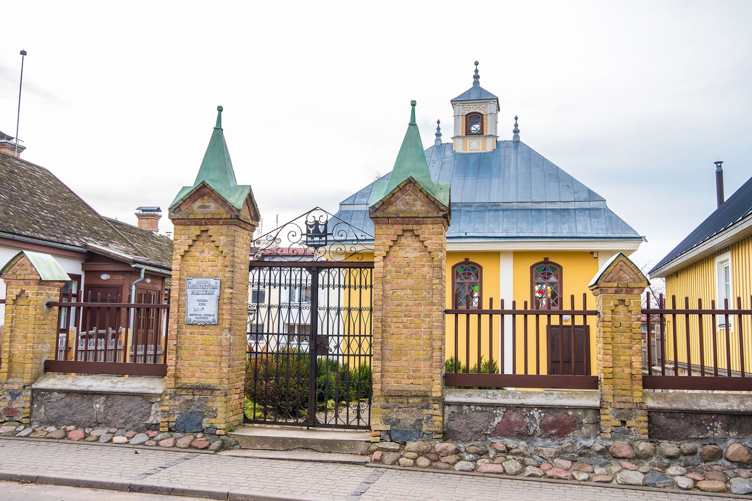 The wooden mosques and synagogues of Lithuania - Emerging Europe