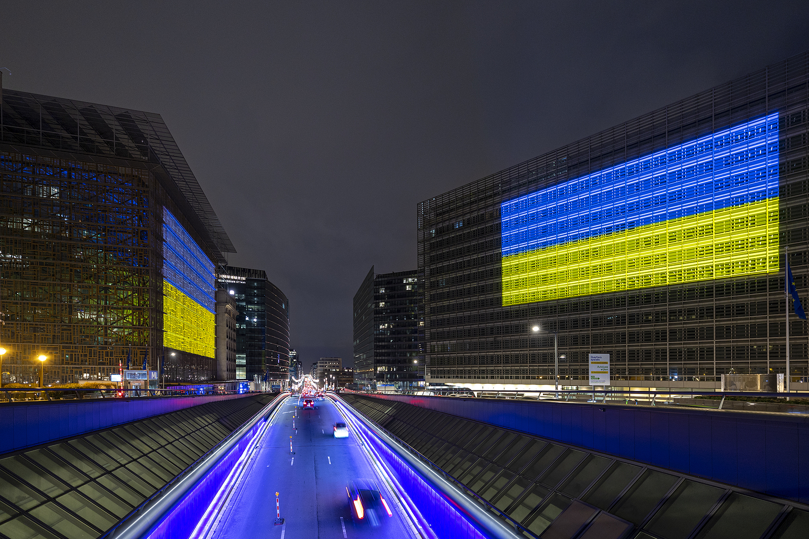 Ukraine, Moldova given green light to start EU accession talks ...