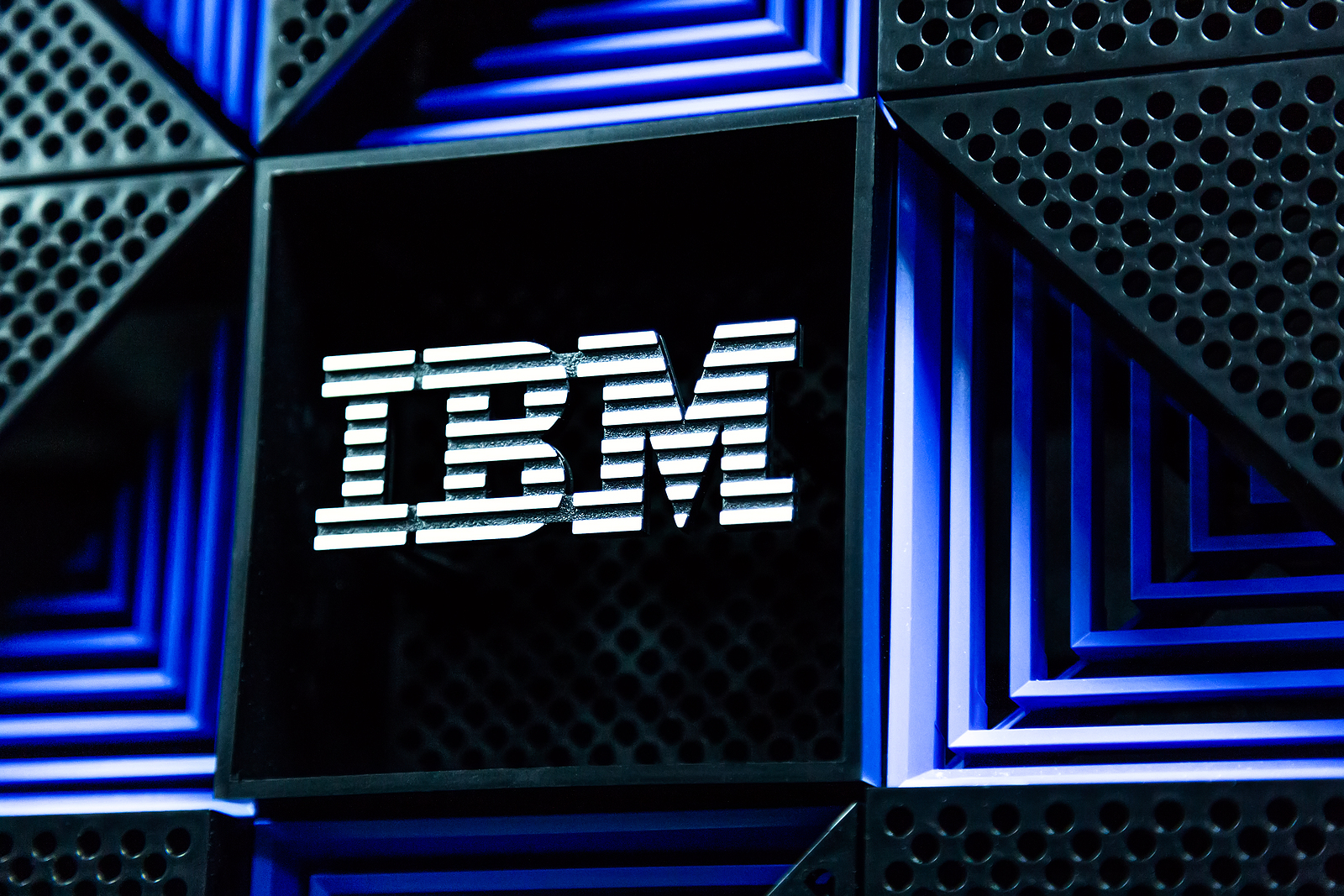 IBM Report: Rising data breach costs highlight challenges for ...